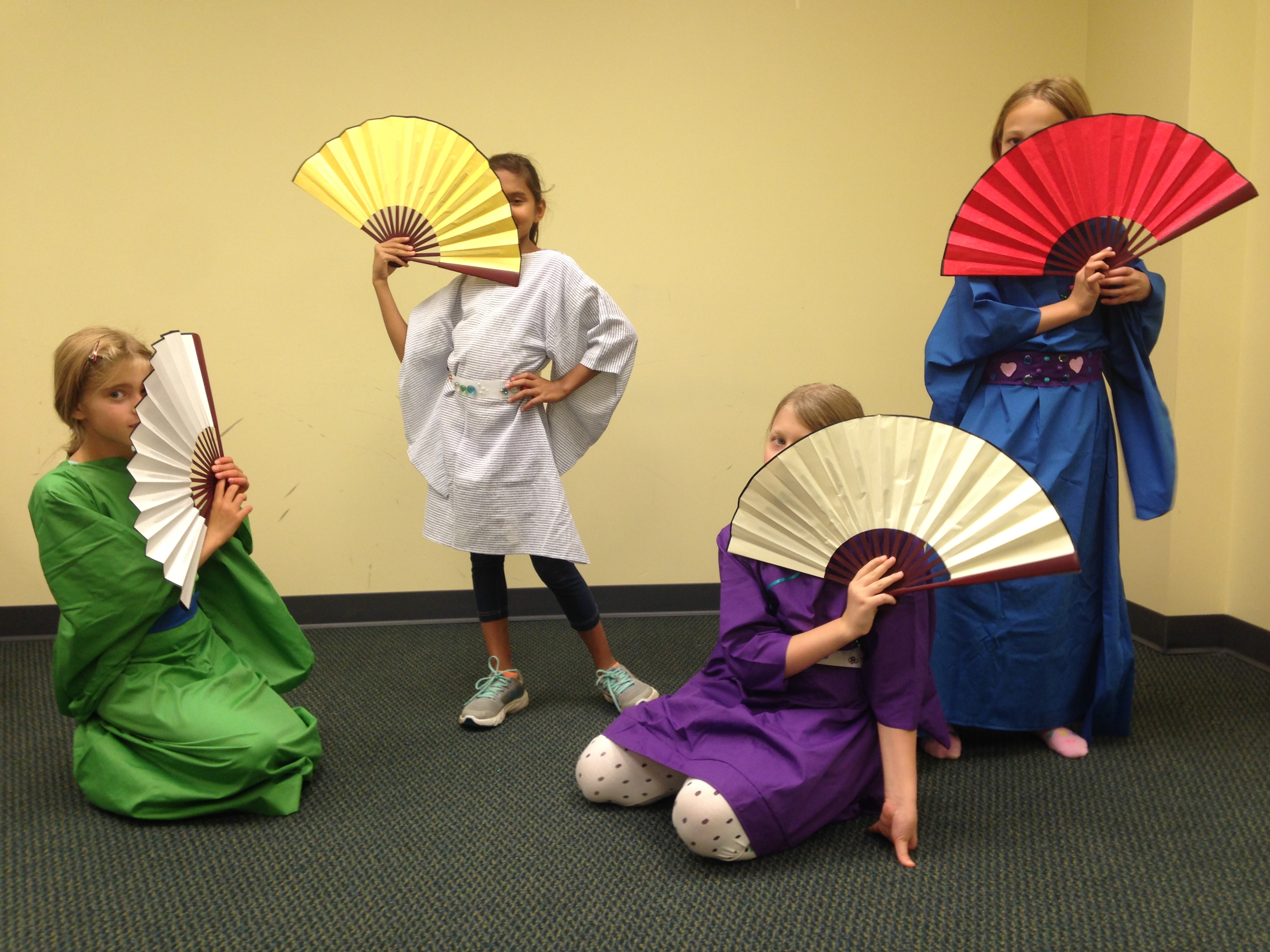 Classes/Workshops – Happy Theater